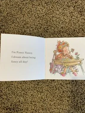 Fancy Nancy | Other | 28i Can Read Phonics Fancy Nancy Book Set Of 12 ...